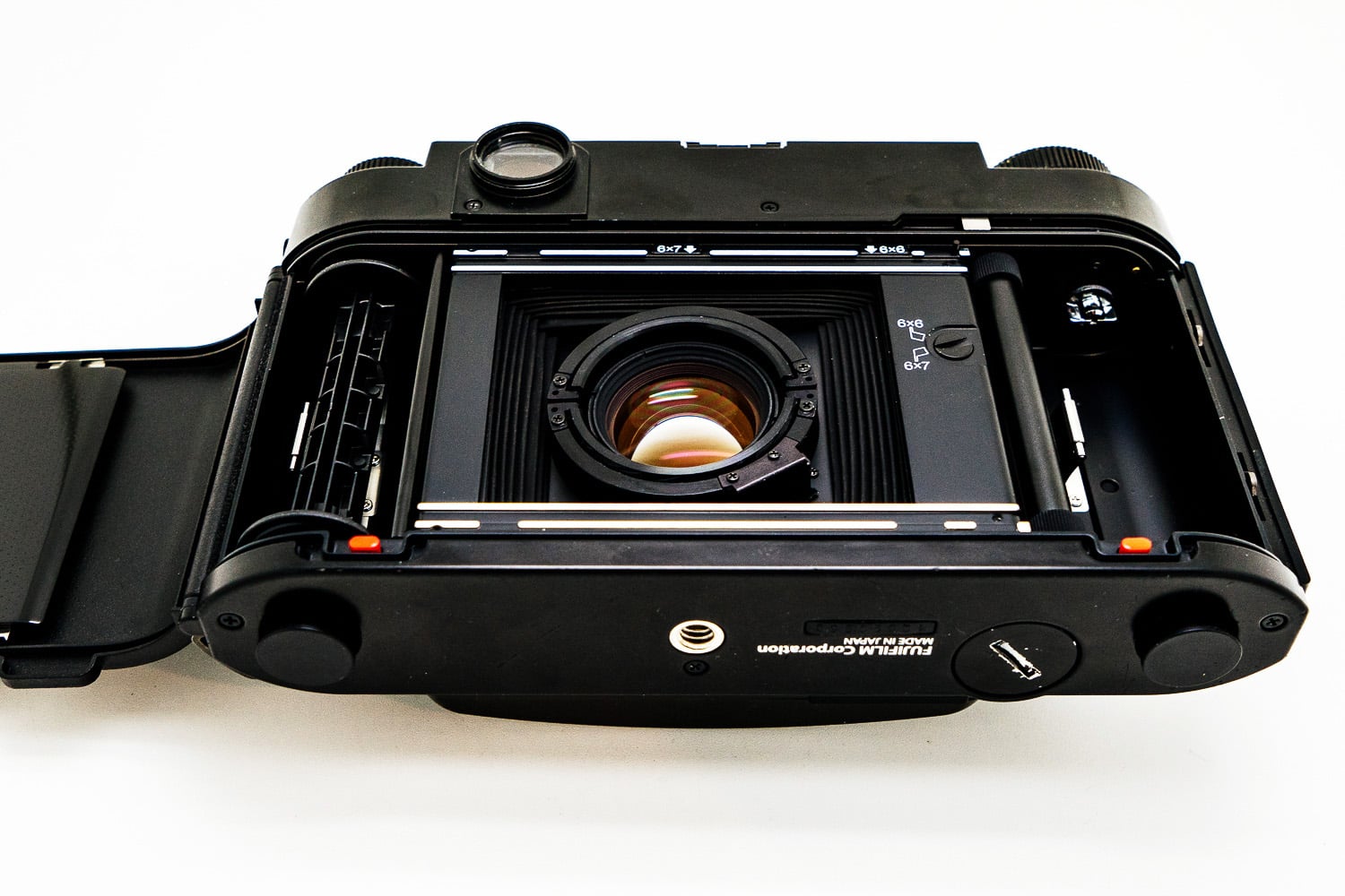 Camera Geekery: Fuji GF670 / Voigtlander Bessa III - Japan Camera Hunter