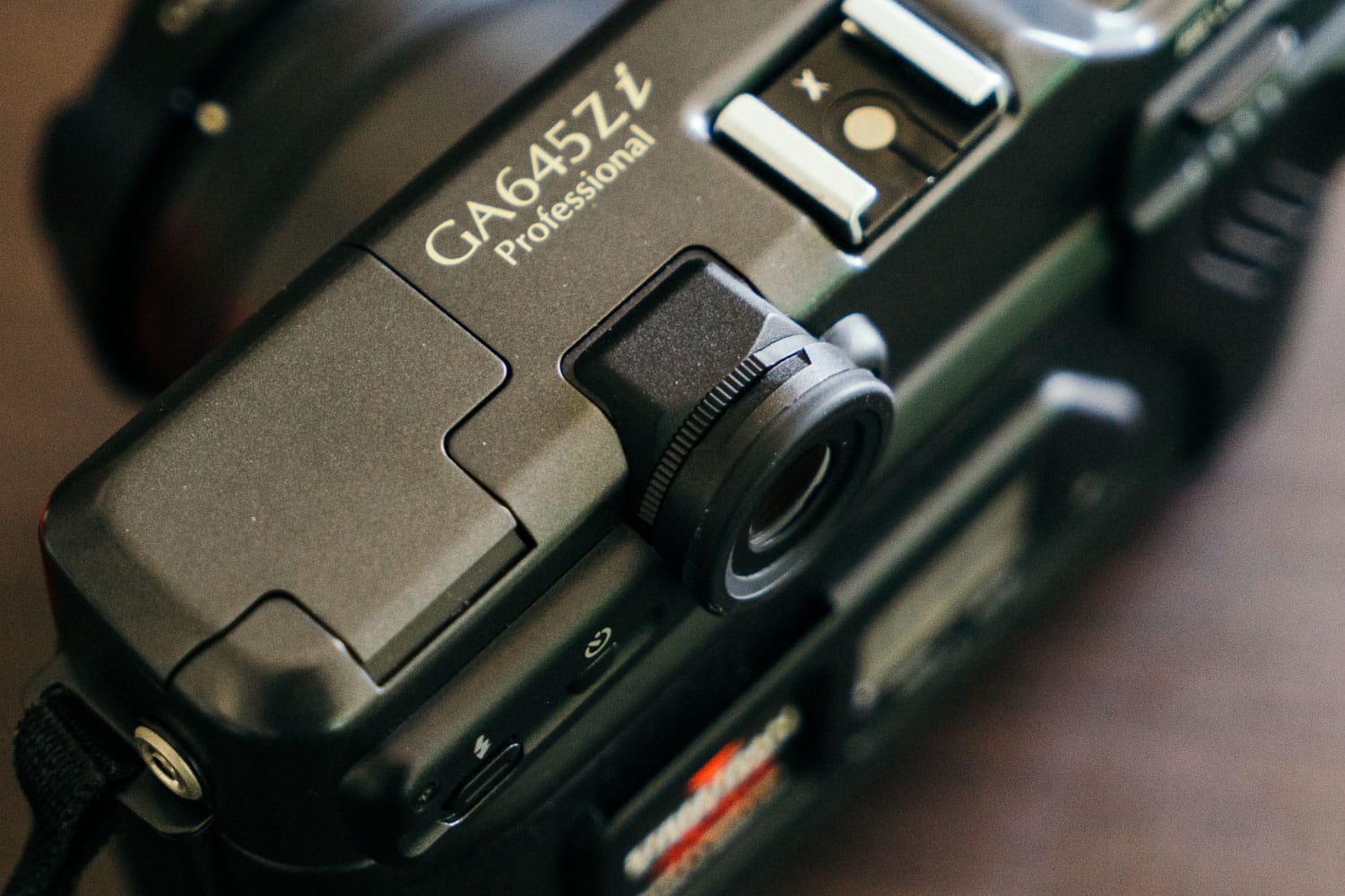 Camera Geekery: Fujifilm GA645Zi - Japan Camera Hunter