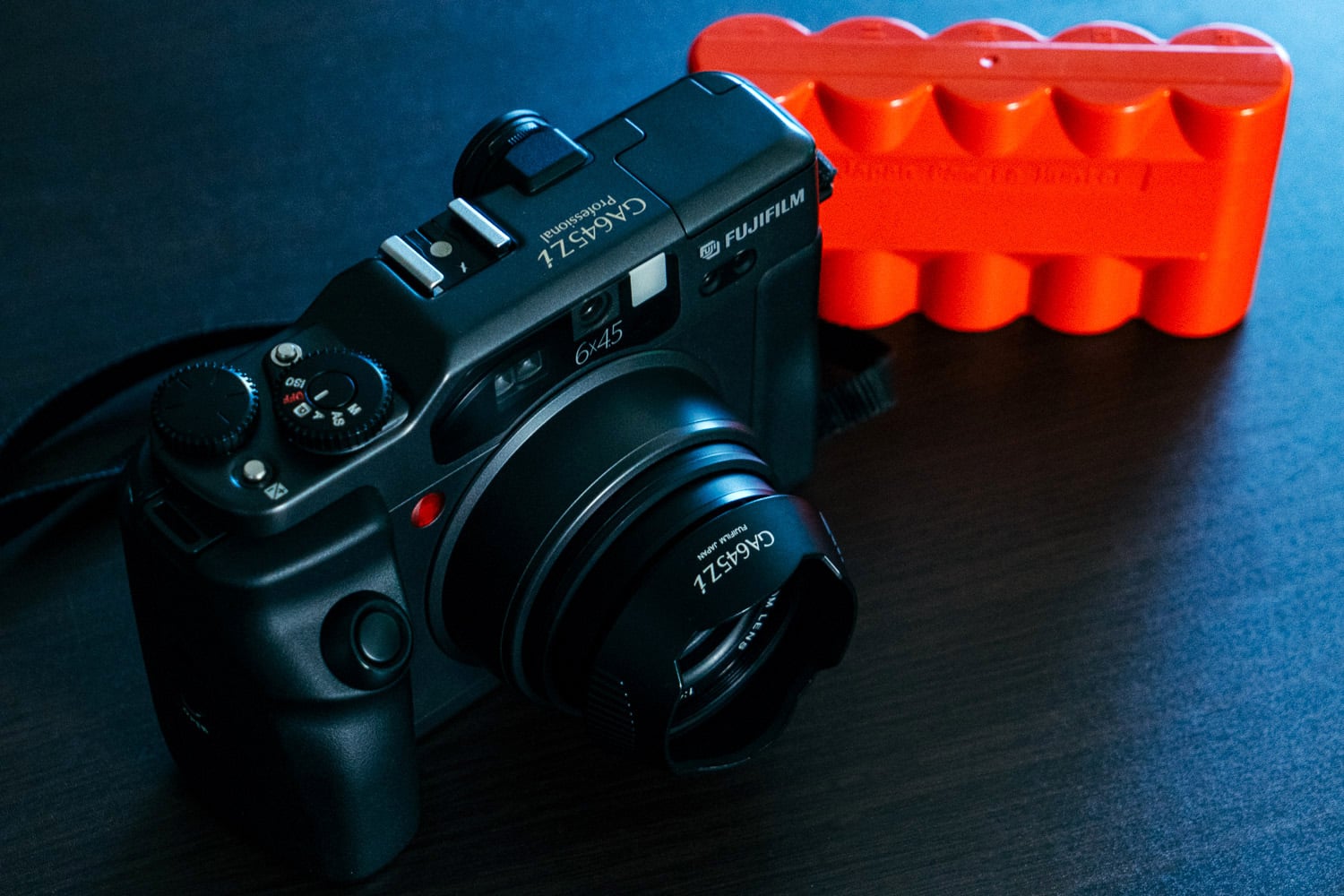 Camera Geekery: Fujifilm GA645Zi - Japan Camera Hunter