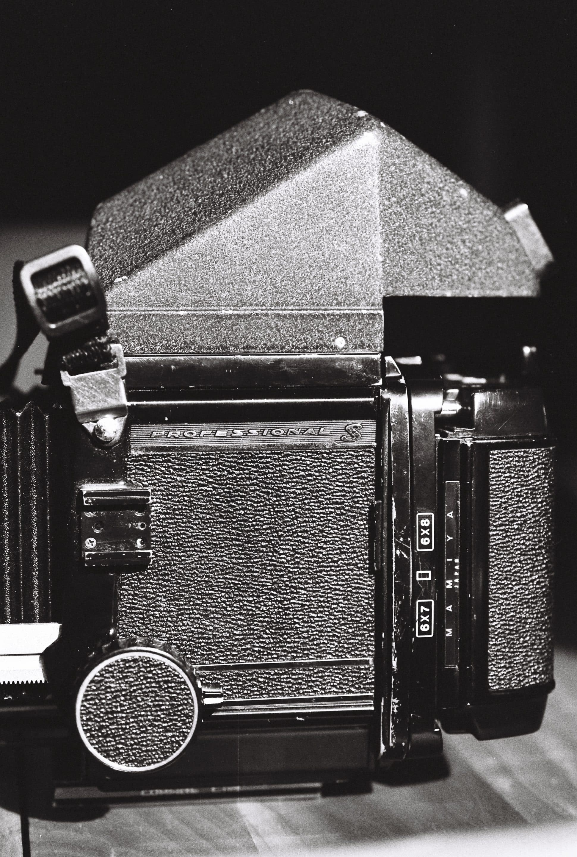 CAMERA GEEKERY: MAMIYA RB67 - Japan Camera Hunter