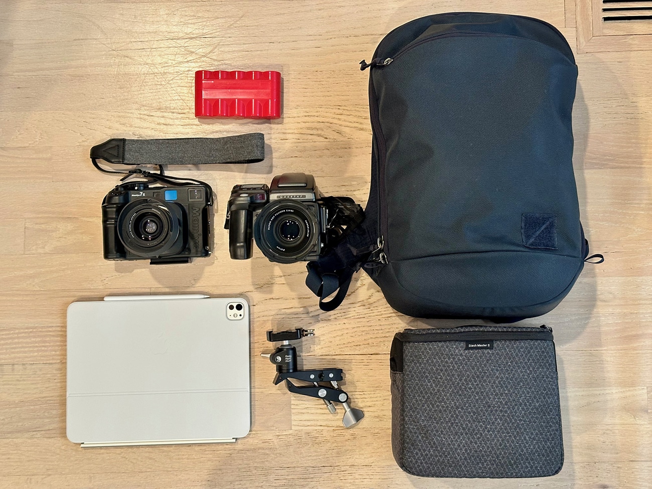 IN YOUR BAG 1770 - Kyle Pozan - Japan Camera Hunter